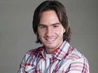 Acasă - Mauricio Ochmann, Jerónimo Acosta din telenovela „Victoria ...