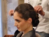 Acasă - Coafuri elegante şi rafinate: Cocul spaniol, în imagini!