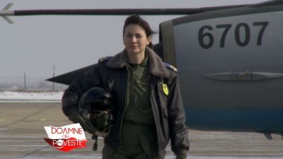 Acasă - Simona Maierean, prima femeie pilot de avion supersonic din ...