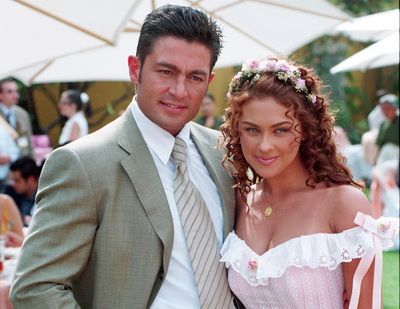 Acasă - Fernando Colunga si Aracely Arambula au parte de "Imbratisari ...