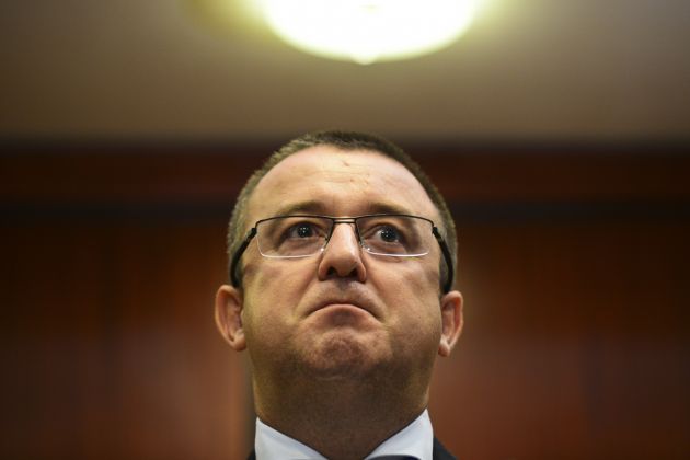 Fostul sef al Fiscului Sorin Blejnar si consilierul sau Codrut Marta ...