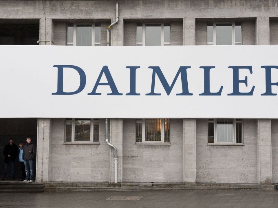 Daimler anunta ca va investi peste 300 milioane de euro in Romania, la ...