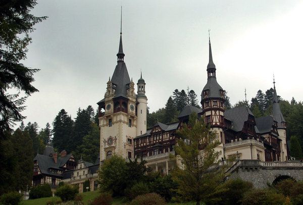Castelul Peles, pe placul francezilor. Le Figaro: Este spectaculos ...