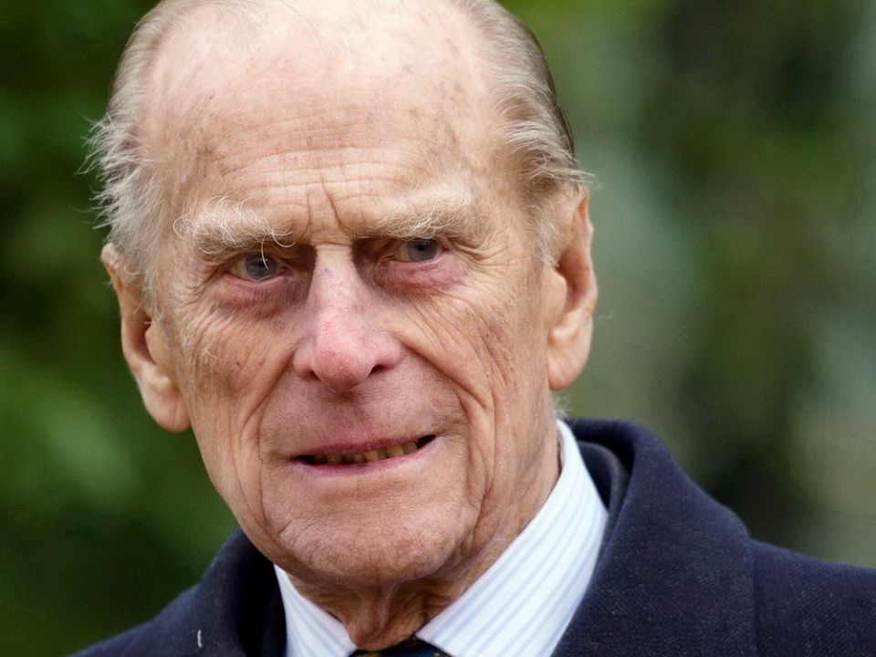 Printul Philip a fost supus unei interventii chirurgicale | iBani ...