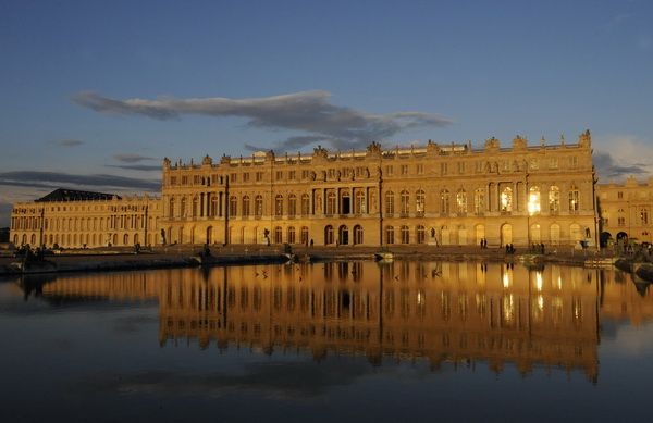 Castelul Versailles va avea propria marca de delicatese | iBani ...