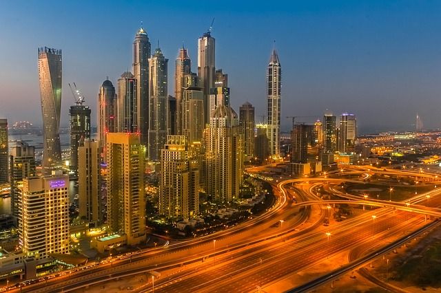 Dubaiul uimeşte din nou lumea. Construieşte un complex turistic de 1,7 ...