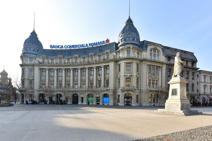 Palatul BCR din Piata Universității și-a găsit un nou proprietar. Cine ...